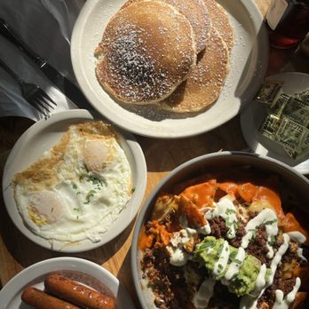 BREAKFAST HOUSE - Updated May 2024 - 273 Photos & 249 Reviews - 3001 N ...
