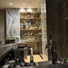 LEVEL 5 ROOFTOP RESTAURANT - Updated August 2024 - 531 Photos & 269 ...