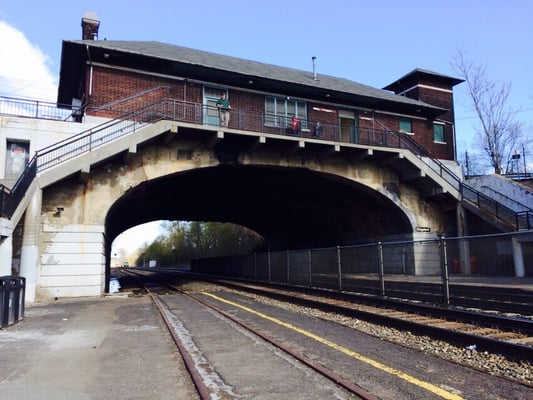 KINGSLAND STATION - Updated June 2025 - 252 Ridge Rd, Lyndhurst, New ...