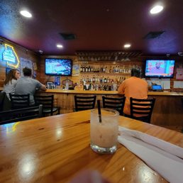 108 ALE HOUSE - Updated October 2025 - 139 Photos & 133 Reviews - 108 ...