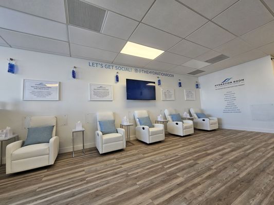 HYDRATION ROOM - Updated August 2025 - 37 Photos & 12 Reviews - 9042 ...