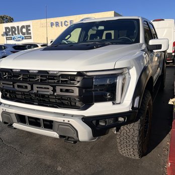 SIMI VALLEY FORD - Updated August 2025 - 92 Photos & 550 Reviews - 2440 ...