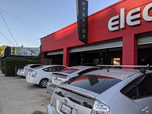 ELECTRIC AVE SILVERLAKE - Updated January 2026 - 21 Photos & 262 ...