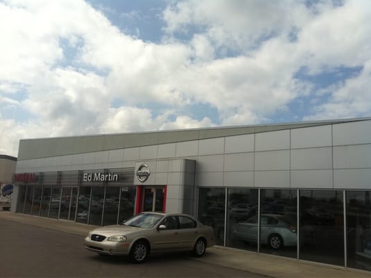 ED MARTIN NISSAN - Updated October 2025 - 27 Photos & 45 Reviews - 802 ...