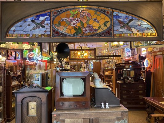 THE GOOD OLD DAYS ANTIQUES - Updated June 2025 - 94 Photos & 24 Reviews ...