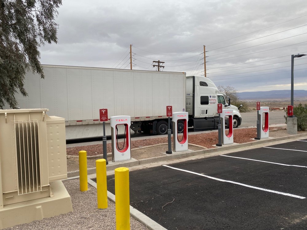 TESLA SUPERCHARGER - NEEDLES TOWN CENTER - Updated October 2024 - 1004 ...