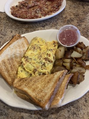 ADELPHIA CAFE - 53 Photos & 67 Reviews - 476 Washington Ave, North ...