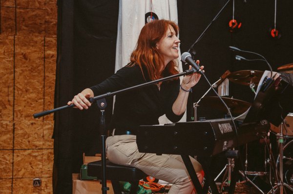 JENNIFER GAYLE BRADLEY - Request a Quote - Musicians - Portland, TX ...