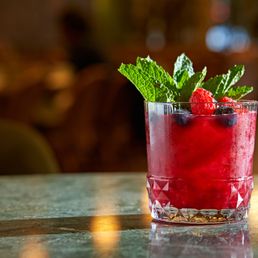 HARTA - Updated 05/2025 - 217 Photos & 69 Reviews - 30 W 39th St, New ...