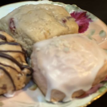 THE PINK HOUSE TEA ROOM AND BNB with photos - Updated August 2024 - 99 ...