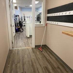 SCOTTS HILL PAWVILLE - Updated October 2024 - 34 Photos & 39 Reviews ...