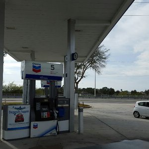 BEVERAGE CASTLE - Updated June 2025 - 605 Charlotte Rd, Auburndale ...