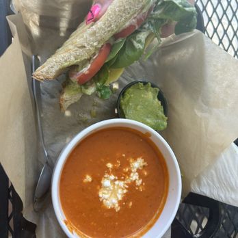 HESTER’S CAFE & COFFEE BAR - SIX POINTS - Updated October 2025 - 680 ...