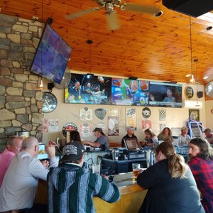 THE BREWHOUSE GRILLE - 94 Photos & 179 Reviews - Pubs - 2050 State Rd ...