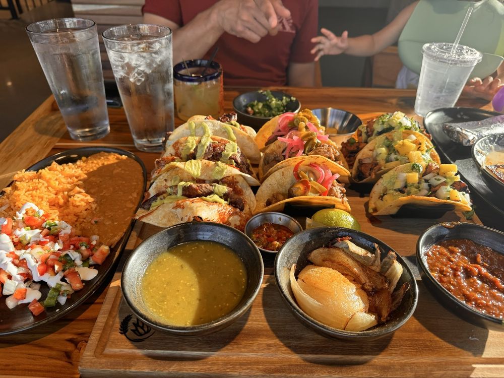 MA CUALLI - Updated February 2025 - 29 Photos & 25 Reviews - 4831 5th ...