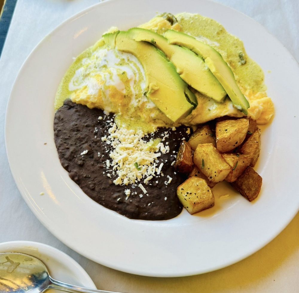 MERLOT BISTRO - Updated January 2026 - 81 Photos & 28 Verified Reviews ...