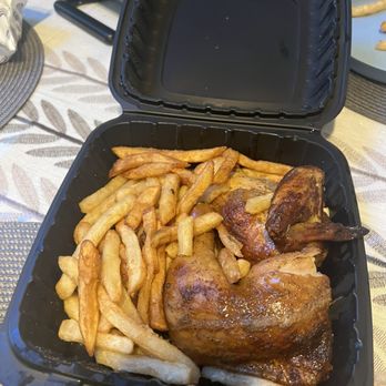 THE FLIPPIN CHICKEN - Updated April 2025 - 66 Photos & 40 Reviews ...