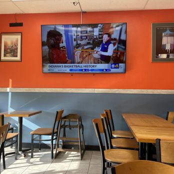 MIA PIZZERIA - Updated January 2026 - 89 Photos & 76 Reviews - 7389 N ...