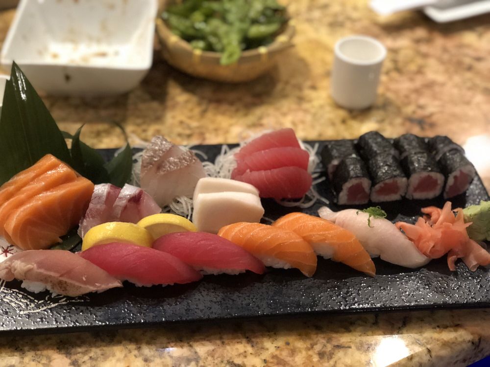 YELLOWFIN SUSHI & SAKE BAR - 246 Photos & 138 Reviews - Sushi Bars ...