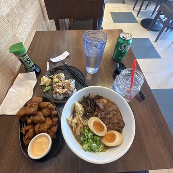 YAMA SI JAPANESE KITCHEN - Updated May 2025 - 55 Photos & 28 Reviews ...