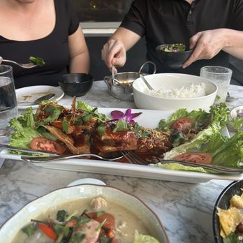 LOM WONG - Updated April 2025 - 710 Photos & 337 Reviews - 218 E ...