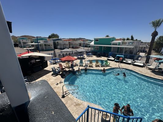 ROADRUNNER RESORT FLOATING DOCK BAR - Updated December 2025 - 85 Photos ...
