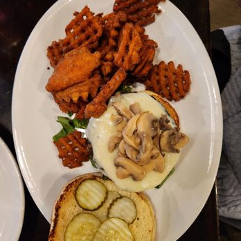 BARREL BACK RESTAURANT - 303 Photos & 313 Reviews - 04069 N M75 ...