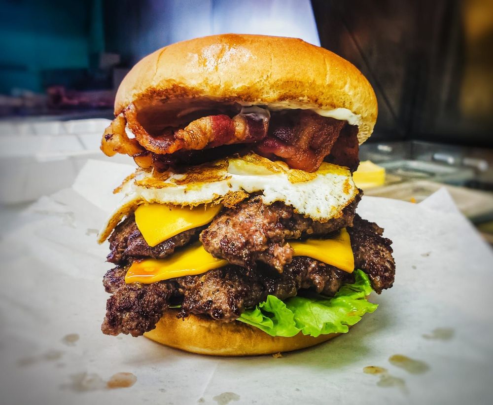 BURGER ISLAND - Updated December 2025 - 99 Photos & 124 Reviews - 525 W ...