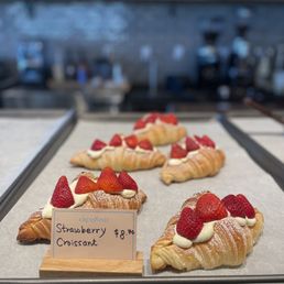 CROISSANTE - Updated December 2025 - 3388 Photos & 1010 Reviews - 2908 ...