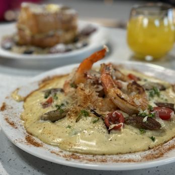 LUSH CAFE AND LOUNGE - Updated November 2024 - 131 Photos & 70 Reviews ...