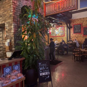 M’TUCCI’S MODERNO - Updated January 2025 - 722 Photos & 493 Reviews ...