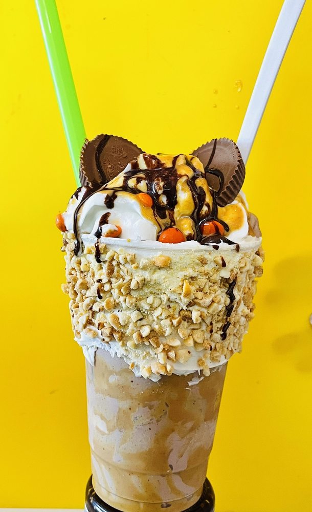 SCOOPS VENICE ICE CREAM - 115 Photos & 64 Reviews - 1846 Tamiami Trl S ...