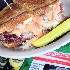 DIAMOND DELI - 122 Photos & 226 Reviews - Delis - 378 S Main St, Akron ...