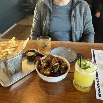 THE WATCH ROOFTOP KITCHEN & SPIRITS - Updated 2024 - 612 Photos & 349 ...