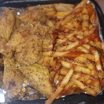 MAC DADDY WINGZ AND CHEEZE - Updated July 2025 - 41 Photos & 27 Reviews ...