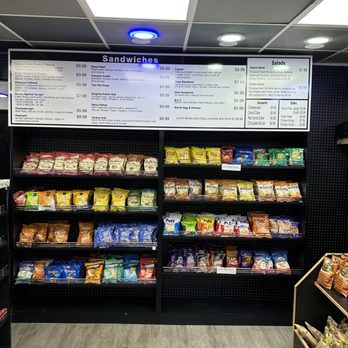 LAKESIDE DELI - Updated December 2025 - 65 Photos & 51 Reviews - 5014 ...