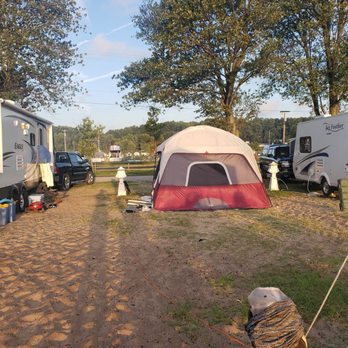 BREEZY POINT BEACH AND CAMPGROUNDS - Updated November 2025 - 52 Photos ...