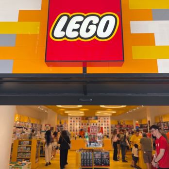 THE LEGO STORE - Updated September 2024 - Rue Neuve, 117, Bruxelles ...