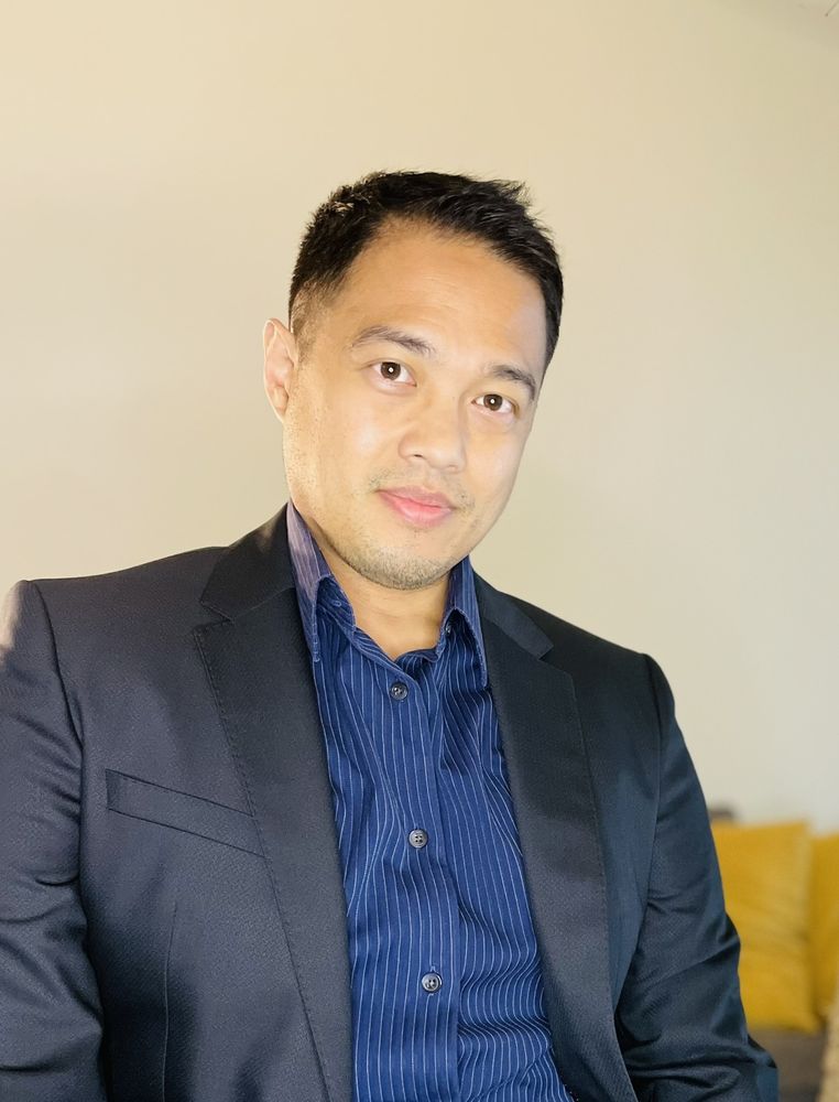 PIERRE LOUIS CHAVEZ - Contact Agent - 3205 Los Feliz Blvd, Los Angeles ...