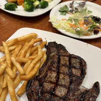 SIZZLER - Seafood Restaurant at 1890 Daniels St, Manteca, California ...