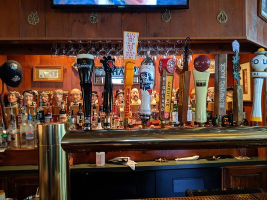SIX PENCE PUB - 201 Photos & 277 Reviews - 1121 Main St, Blowing Rock ...