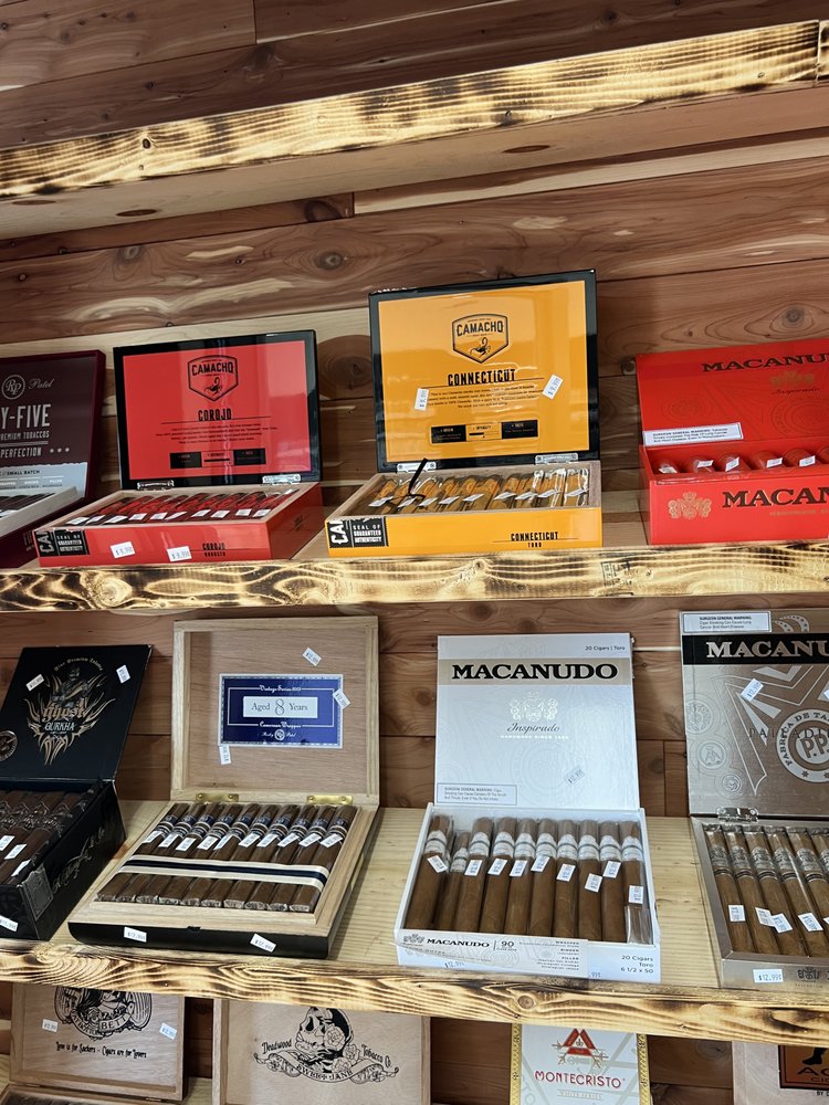 MR TOBACCO AND VAPE - Updated July 2025 - 22 Photos - 2104 Wayne Memorial Dr, Goldsboro, North ...