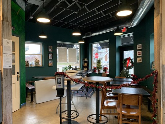 5 POINTS COFFEE & TEA - Updated December 2025 - 139 Photos & 84 Reviews ...