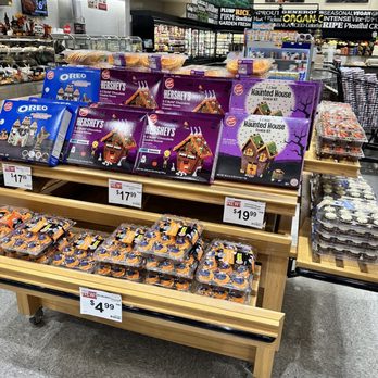 CREST FOODS - Updated January 2026 - 36 Photos & 33 Reviews - 715 N ...