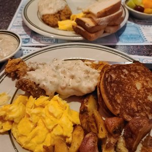 TILT’N DINER - 157 Photos & 300 Reviews - Diners - 61 Laconia Rd ...