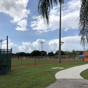 FLAMINGO PARK - Updated December 2025 - 53 Photos & 14 Reviews - 12855 ...