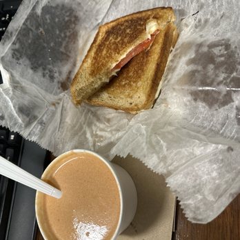 ARCHIE’S NEW YORK DELI - Updated May 2024 - 87 Photos & 223 Reviews ...