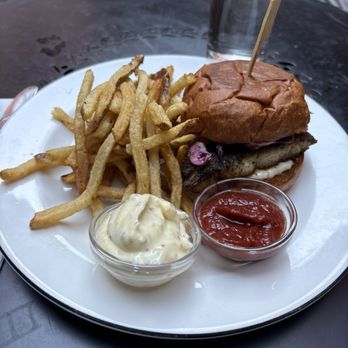 HUDSON CLEARWATER - Updated April 2025 - 643 Photos & 705 Reviews - 447 ...