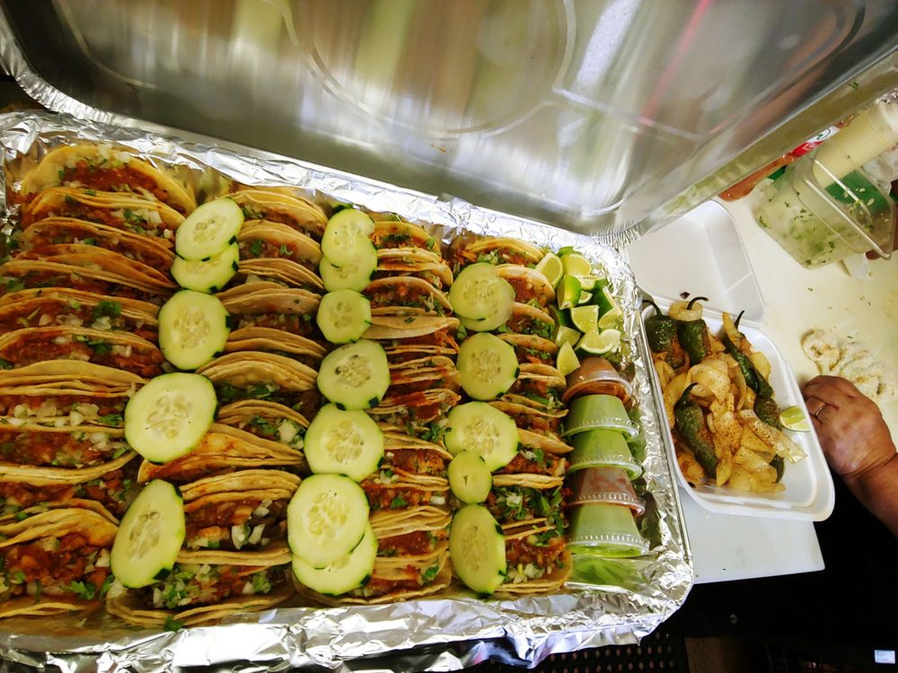 LOS COSTENOS TACO TRUCK - 35 Photos & 32 Reviews - 2100 N National Ave ...