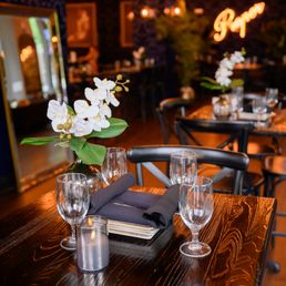 PROPER 21 - F STREET - Updated December 2025 - 1082 Photos & 914 ...